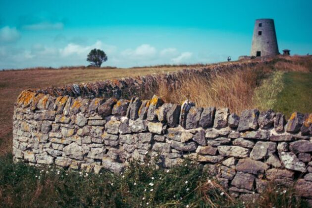 Archaeologists reveal origins of famous Stone Age monument — Science ...